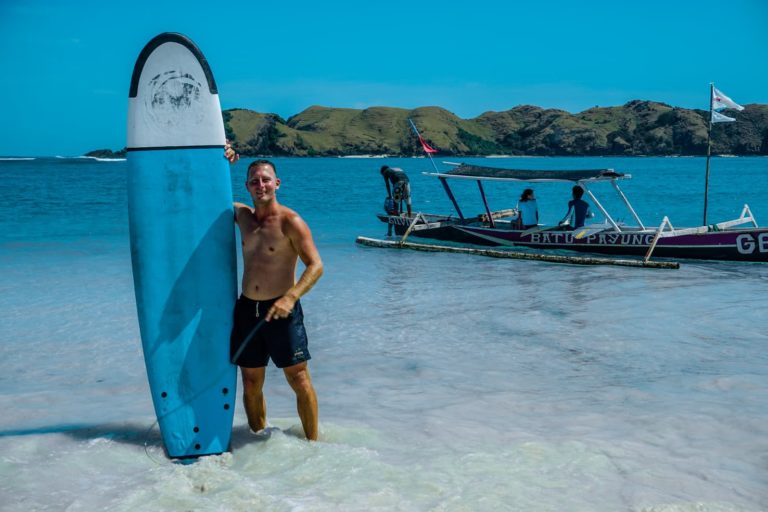Surfing in Lombok - surf spots for every level