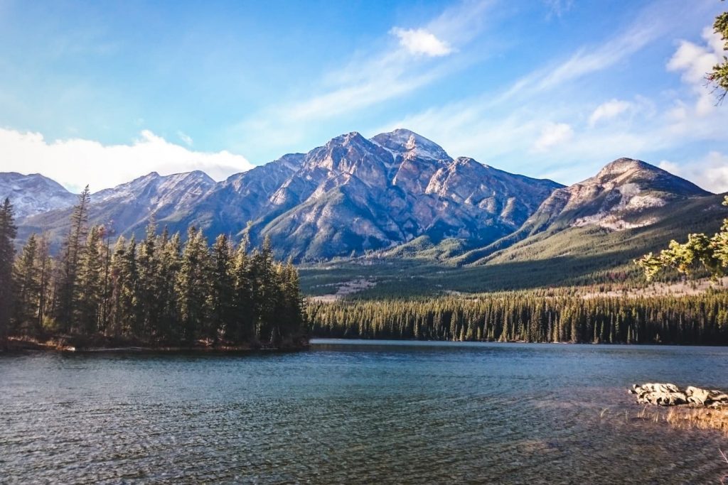 Hiking in Jasper National Park: 20 best hikes for all levels