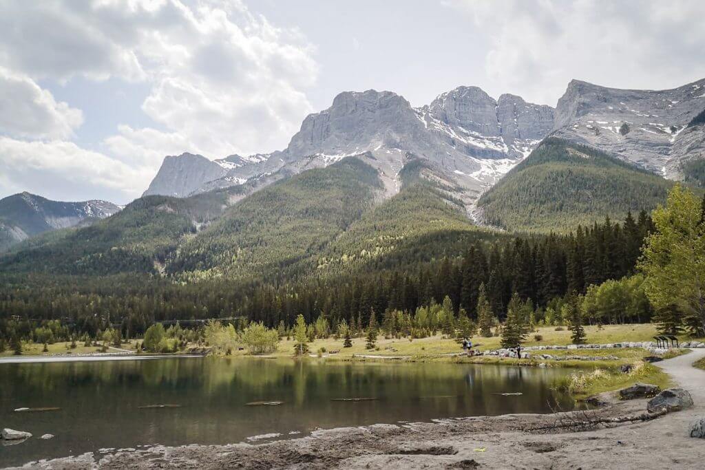 20 fun outdoor things to do in Canmore, Canada