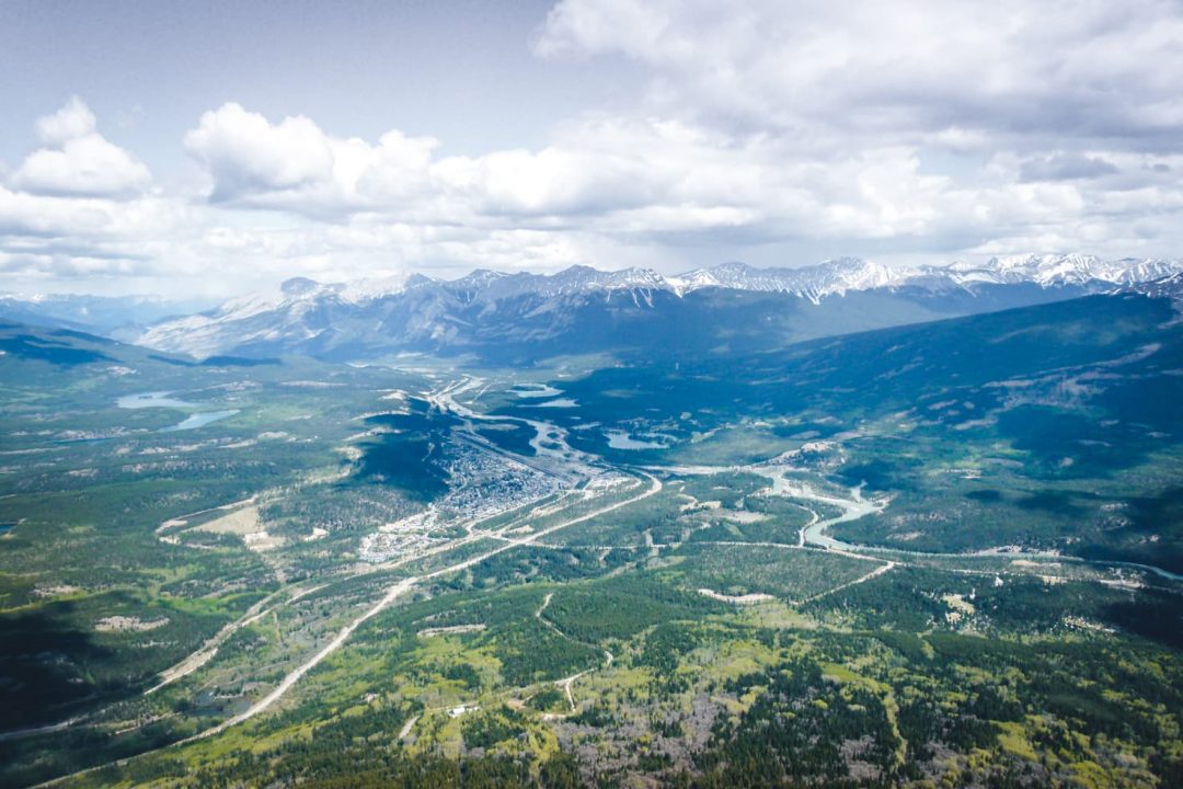 Adventure travel guide to Jasper National Park