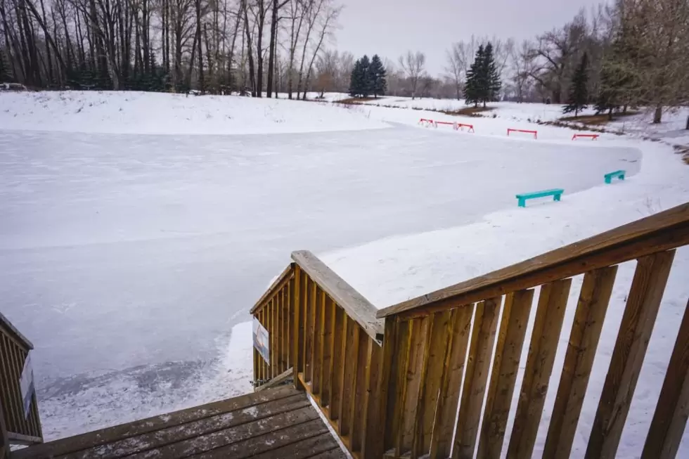 Outdoor Skating Rinks in Calgary: A Breakdown of All Options