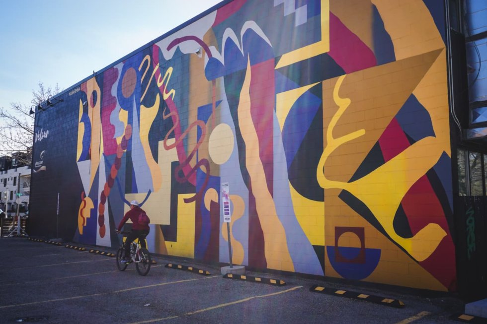 Discover 26 Amazing Wall Murals in Calgary With Our Map