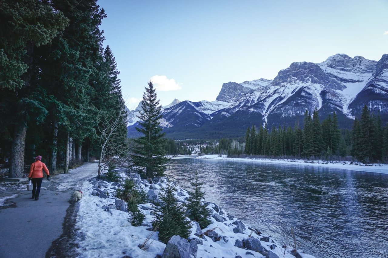 15 Best Winter Activities in Canmore (+Tips From a Local)