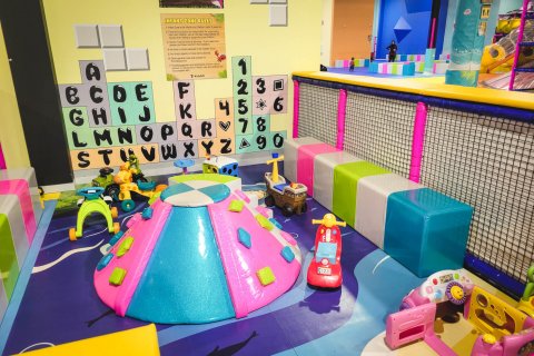 Kidz Go Indoor Playground: Our Review and Tips for Visiting