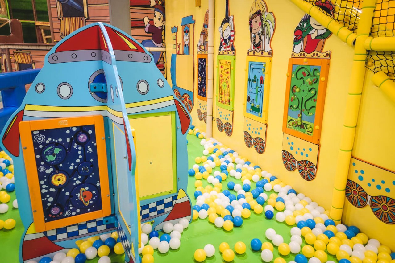 Big Box Indoor Playground: Our Review and Tips for Visiting
