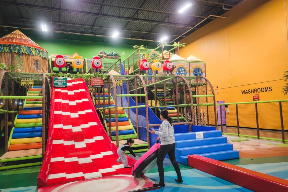 Big Box Indoor Playground: Our Review and Tips for Visiting