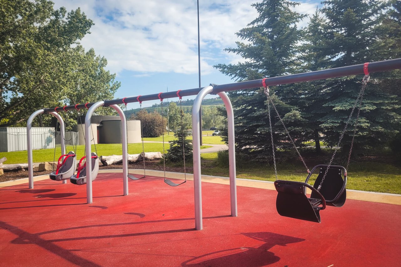 Shouldice Park Playground, the Biggest Outdoor Playground