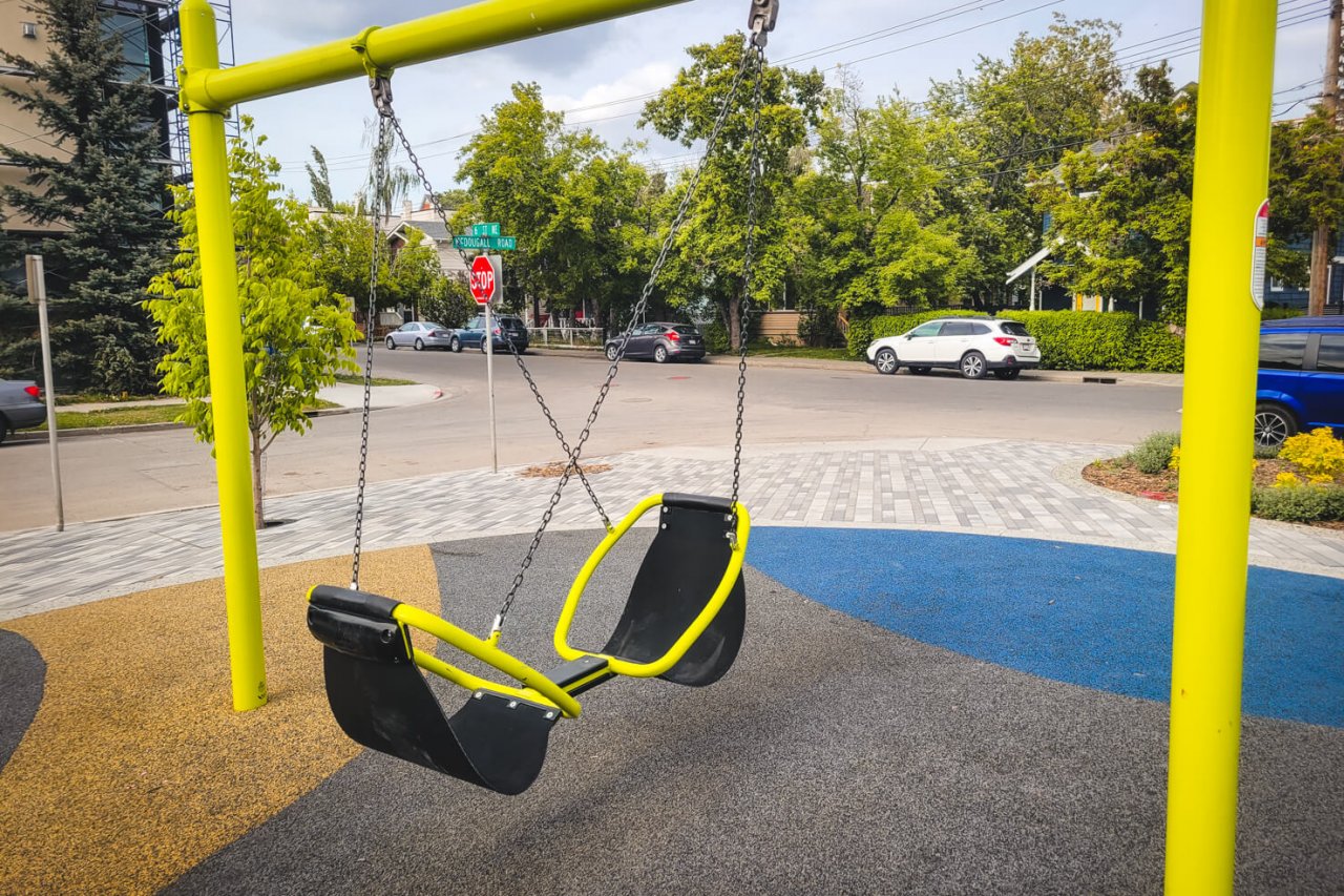 4th Avenue Flyover Park Playground