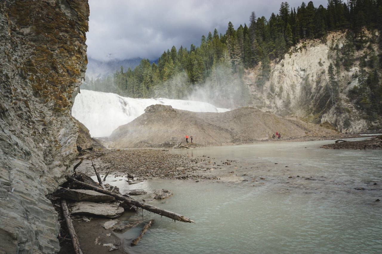 Wapta Falls Hike in Yoho National Park