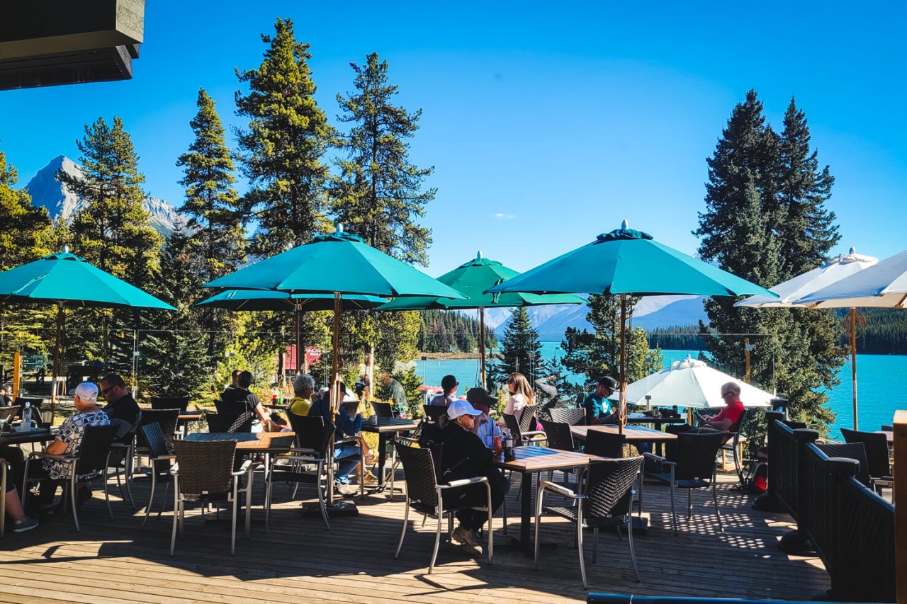Maligne Lake Cruise – Honest Review and Tips for Visiting